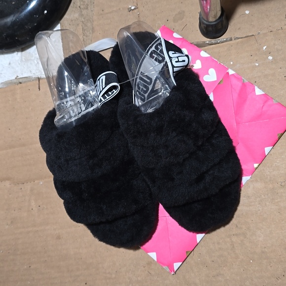 UGG | Shoes | Ugg Fluff Yeah Slide Black | Poshmark